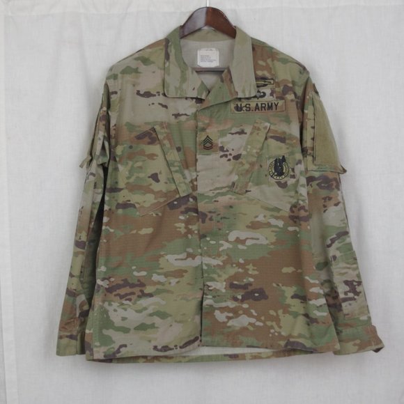 U.S. Army | Jackets & Coats | Us Army Coat Combat Uniform Coat ...